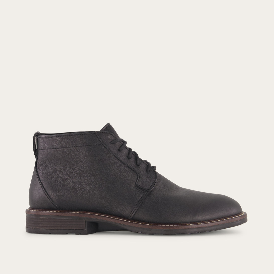 Commander - BA6 Soft Black | Naot Australia
